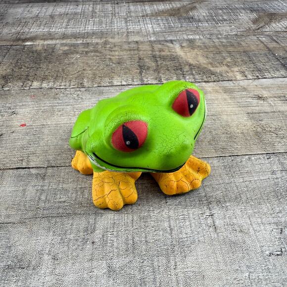 rainforest cafe | Toys | Vintage Rainforest Cafe Cha Cha Squishy Frog ...